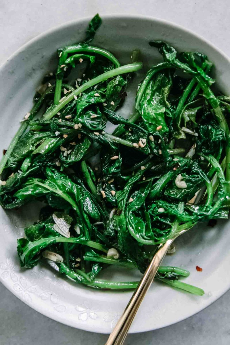 How to Sauté Radish Greens ⋆ Yes, Radish Greens are Edible & Delicious!