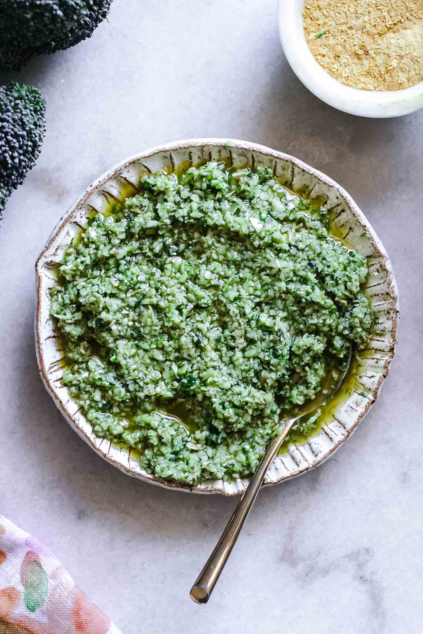 Broccoli Stem Pesto ⋆ Use Leftover Broccoli Stalks in Pesto Sauce!