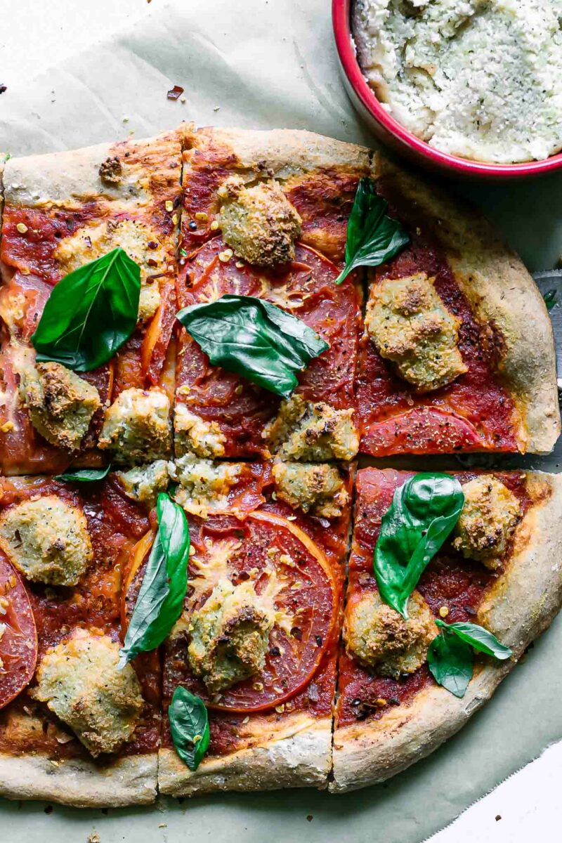 Vegan Margherita Pizza ⋆ Easy 25-Minute Plant-Based Pizza